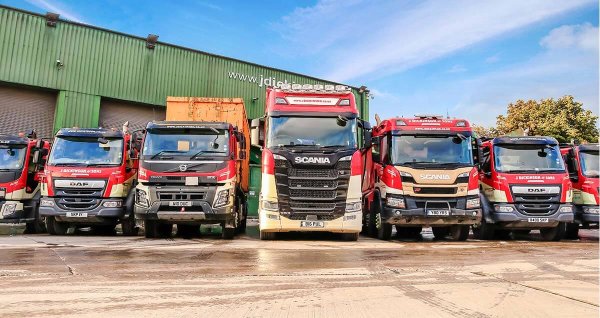 Artic Lorry Hire Services | Hire A Cheap Artic Lorry Near Me