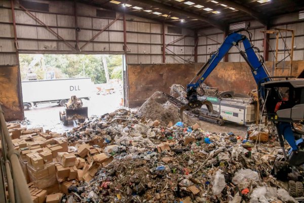 Commercial Waste Disposal | J Dickinson & Sons