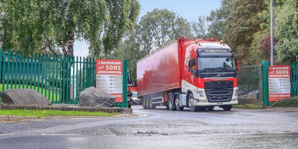 Artic Lorry Hire Services | Hire A Cheap Artic Lorry Near Me